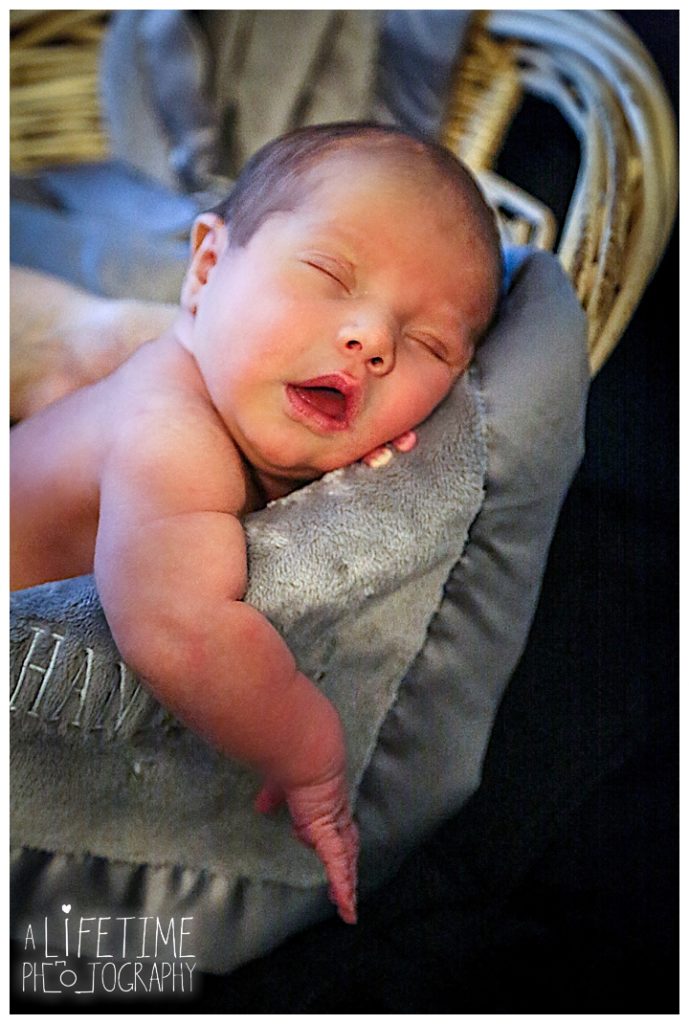 Baby Jonah | In Home Session | Sevierville, TN Photographer | A ...